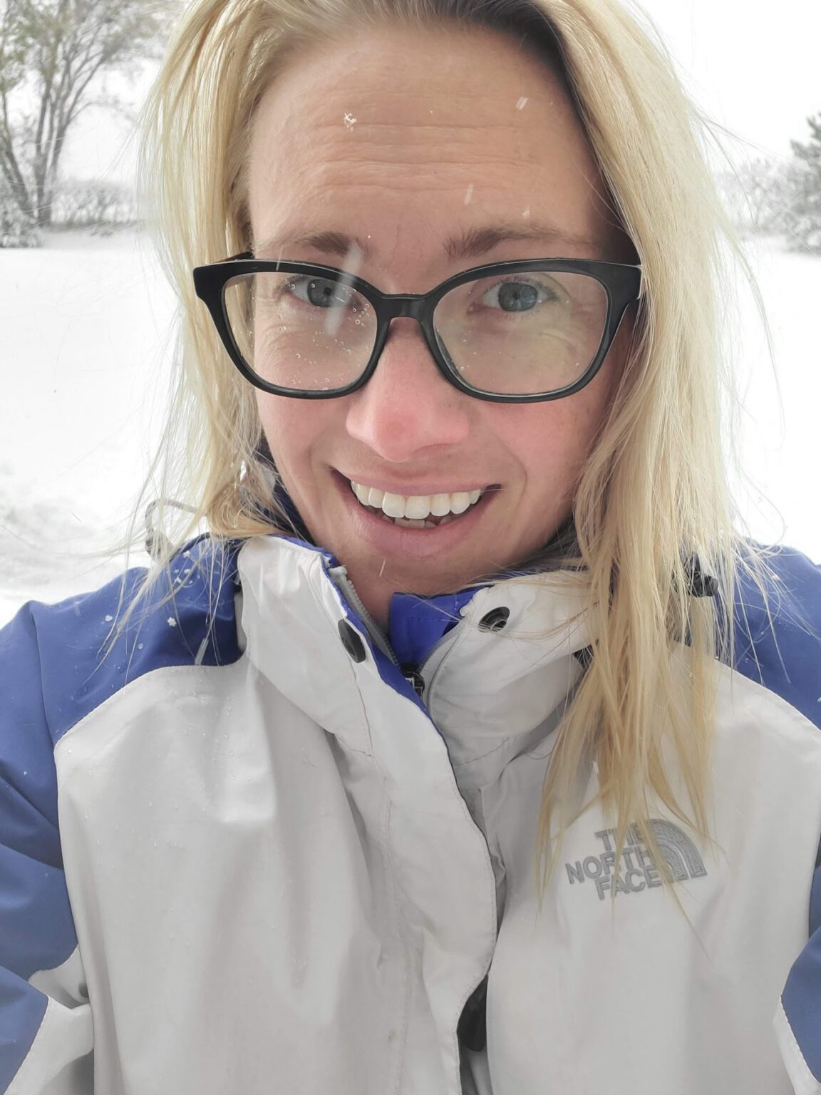 How to Dress for Running Outside in the Cold Winter Months – Heather ...